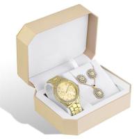 China Rose Gold Bracelet And Watch Set Quartz Movement Women'S Watch And Bangle Set for sale
