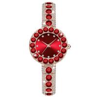 China New fashion light luxury wrist watch for women quartz watch With diamond waterproof for sale