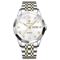 China Silvery Quartz Wristwatch Water Resistance 3ATM Time Display Function Available for sale