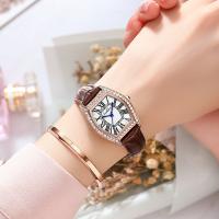 China Black Band Quartz Battery Wristwatches featuring Chronograph Function and Buckle Clasp for sale