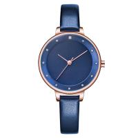 China 50g Watches With Diamonds Womens Drizzle Proof Multicolor for sale