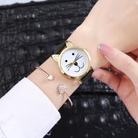 China ROHS Quartz Kids Watch , Cat Face Quartz Watch 35g Weight Alloy Material for sale