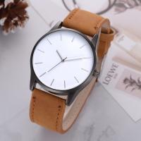 China Personalized Watches For Men leather Band 52g Weight Round Crown type for sale