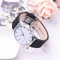 China Personalized Watches For Men leather Band 52g Weight Round Crown type for sale