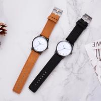 China Personalized Watches For Men leather Band 52g Weight Round Crown type for sale