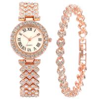 China 100g Women Quartz Wrist Watch , OEM Diamond Bracelet Watch For Ladies for sale