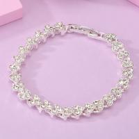 China 100g Women Quartz Wrist Watch , OEM Diamond Bracelet Watch For Ladies for sale