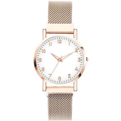 China Milan Magnetic Strap Women Quartz Watch 29mm Case Push Crown for sale