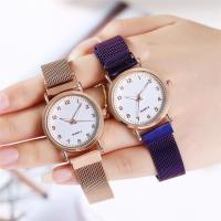 China Milan Magnetic Strap Women Quartz Watch 29mm Case Push Crown for sale