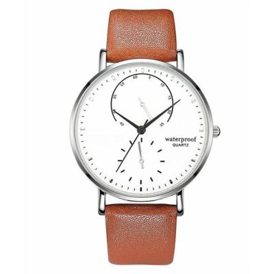 China Waterproof Seal Couple Quartz Watch 20mm Strap Mineral Glass for sale