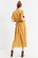 China Latest Gold Linen Maxi Long Wrap V-neck Woman Dress with Pockets for sale