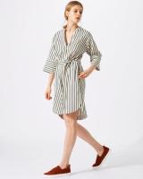 China New Design Relaxed Fit Deep V-neckline Stripe Linen Dress for Woman for sale