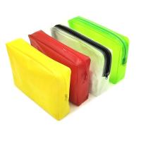 China Waterproof Clear Pvc Cosmetic Bag Pvc Makeup Pouch For Travel Toiletry Zipper Mix Color for sale