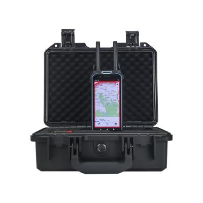 China Handheld RF Drone Detector with 5 km Detection Radius, 700+ Drone Database, and Low False Alarm Rate for sale