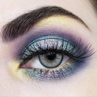 China Big Eye Green Soft Colored Contacts Lens For Cosmetic Make Up for sale