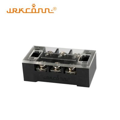 China 15A Rated Current 7.62mm Pitch PA66 Housing Barrier Terminal Block Screw Terminal Connector for sale
