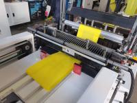 China Non Woven 5KW 120pcs/mins T Shirt Bag Machine 220v for sale