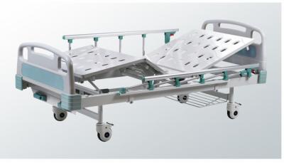 China Metal Two Crank Manual Hospital Bed 2080x980x47mm for sale