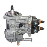 China 6261-71-1111 094000-0582 Diesel Fuel Pump for Komatsu 140 PC600-8 PC650-8 Heavy Excavators for sale