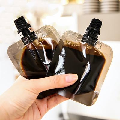 China Black Spout Pouch Clear Small Plastic Bag Bolsas Para Jugos Liquidos Detergent Spout Pouch for Cosmetic for sale