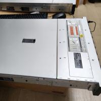 China Powerful PowerEdge R7525 Server 2U Compact With 7702 2.0GHz 64C/128T 256M for sale