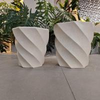 China QG-151 Fiber-Clay Planter 20lb Capacity Hand-Carved Cream Finish for Indoor/Outdoor Use for sale