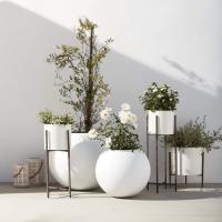 China QUANGUI 660x610mm Fiberglass Flower Pots with Shiny Finish for Artificial Plants - Indoor Round Planters for sale