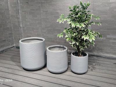 China Durable Blue Fiber Clay Round Flower Planter with 5-6 Year Outdoor Lifespan and Cement-Reinforced Construction for sale