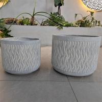 China Fiber Clay Planter Frost Resistant Round Flower Pot 5-6 Years Outdoor Matte Glossy Finish for sale