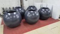 China Fiberglass Round Planter Box with Custom Matte or Shiny Finish - 10 Day Sample & 30 Day Production for sale