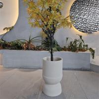 China Modern Fiber Clay Planter Round 22 Lb with Drainage Hole for Indoor Outdoor Use for sale