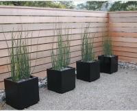 China QUANGUI QG-001 Custom Fiberglass Planters with 10-Day Sample Production and Weather-Resistant Design for sale