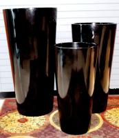 China QUANGUI Fiberglass Flower Planters - 10-Day Sample, 30-40 Day Production, Custom Sizes & Finishes for sale
