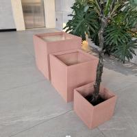 China Custom Fiberglass Flower Planters for Indoor Outdoor Garden Decor 30-40 Days Production for sale