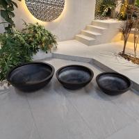China Bowl Shape Black Fiberglass Plant Pots - 30-40 Day Production, Custom Sizes & Finishes for Indoor/Outdoor Gardens for sale