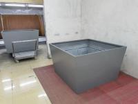 China Fiberglass Flower Pots GRP Large Planter Pots Customizable Round Square 30pcs MOQ for sale