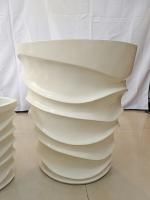 China Custom Fiberglass Flower Pots 30pcs MOQ for Indoor Outdoor Garden Decoration for sale