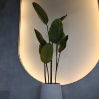 China 120CM Artificial Traveller's Tree - Realistic Plastic Faux Plant for Indoor/Outdoor Use with UV Resistance for sale