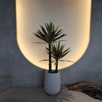 China QUANGUI 100-130cm Artificial Yucca Tree Silk Faux Plant Waterproof UV Resistant Green for sale