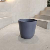 China Custom Plastic Flower Pots - Lightweight Planters with 30 Unit MOQ and 10-Day Delivery for Indoor/Outdoor Gardening for sale