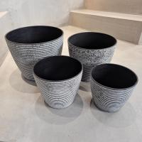 China QUANGUI Plastic Flower Pots 178-305mm with Drainage Holes for Outdoor Trees and Indoor Plants for sale