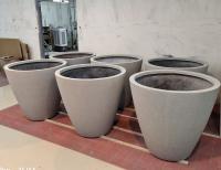 China Customized Color Fiberglass Planter Pots with 3-5mm Thickness and Drainage Hole - Round, Square, Rectangular Shapes for sale