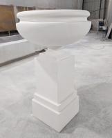 China Hand-Carved Fiberglass Flower Pots with 3-5mm Thickness and Custom Drainage Options for Indoor/Outdoor Use for sale