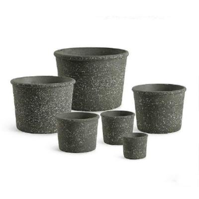 China QG-C015 GRC Planter Pots with 5-6 Year Outdoor Lifespan, Custom Colors and Hand-Carved Finishing for sale