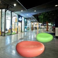 China Lightweight Fiberglass Resin Furniture Set - 45-50 Day Production, CE/ISO9001 Certified Tables & Chairs for sale