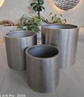 China Stainless Steel Metal Planter Pots with Drainage - Rust Resistant Small/Large Sizes for Indoor & Outdoor Use for sale
