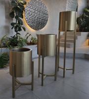 China QUANGUI Stainless Steel Planter Pots 1.5mm Thick Round Cylinder with Stand - 318mm Diameter 600-1000mm Height Options for sale