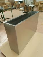China Custom 1.5mm Stainless Steel Rectangular Garden Planter - Extra Large Metal Flower Pot with Weatherproof Design for sale
