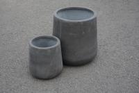 China Modern Round Fiber Clay Planter Custom Sizes 700mm 450mm with Drainage Holes for sale