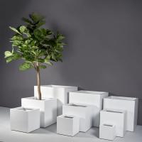 China Fiberglass Plant Pot Matte Finish Customizable Sizes for Indoor Outdoor Use for sale